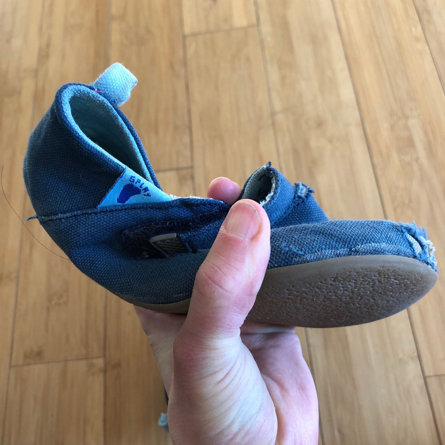 Splay Athletics Review - Affordable Barefoot Kids' Shoes | Anya's Reviews
