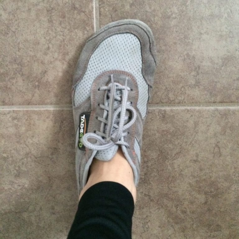 Tadeevo Minimalist Shoes Review | Anya's Reviews