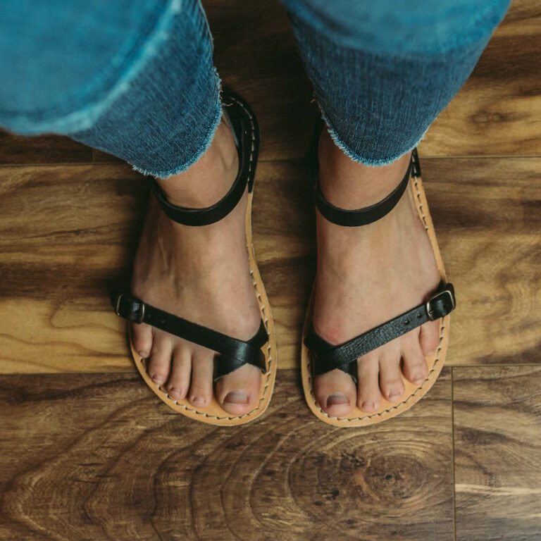 Wide-Foot Approved - The Best Everyday Shoes for Extra Wide Feet | Anya ...
