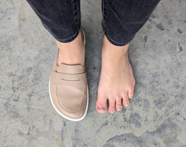 Wide-Foot Approved - The Best Everyday Shoes for Extra Wide Feet | Anya ...