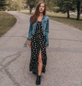 The Best Barefoot Chelsea Boots That Won't Squish Your Toes! | Anya's ...