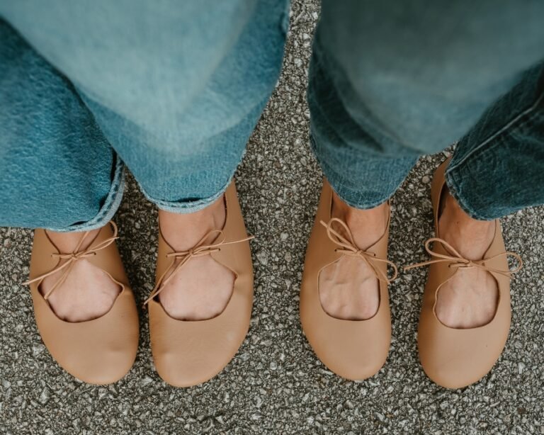 The Newest Chic Barefoot Shoes - Softstar Vintage Tie Flats! | Anya's ...