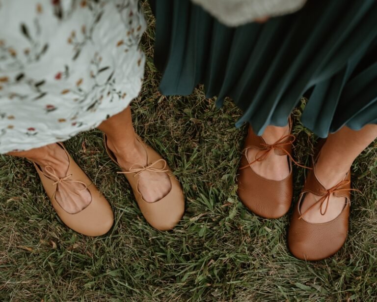 The Newest Chic Barefoot Shoes - Softstar Vintage Tie Flats! | Anya's ...