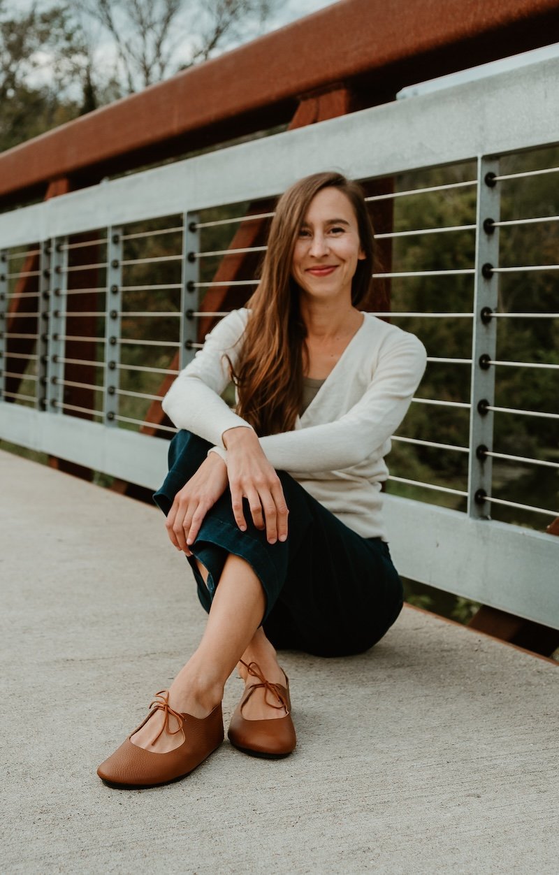 The Newest Chic Barefoot Shoes - Softstar Vintage Tie Flats! | Anya's ...