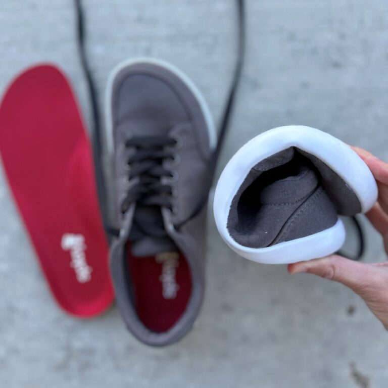 Splay - The Classic American Sneaker But With More Toe Space | Anya's ...