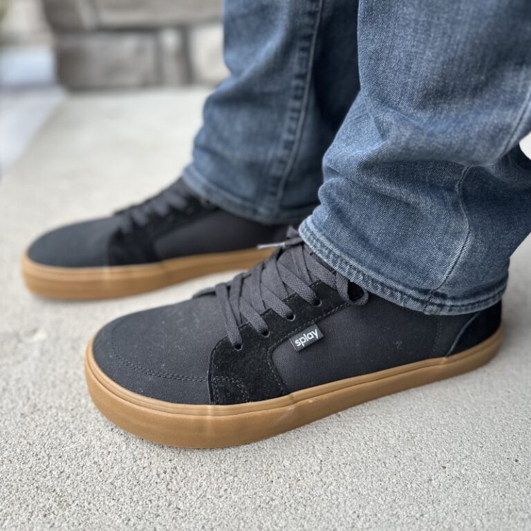 Splay - The Classic American Sneaker But With More Toe Space | Anya's ...