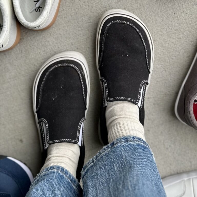 Splay - The Classic American Sneaker But With More Toe Space | Anya's ...