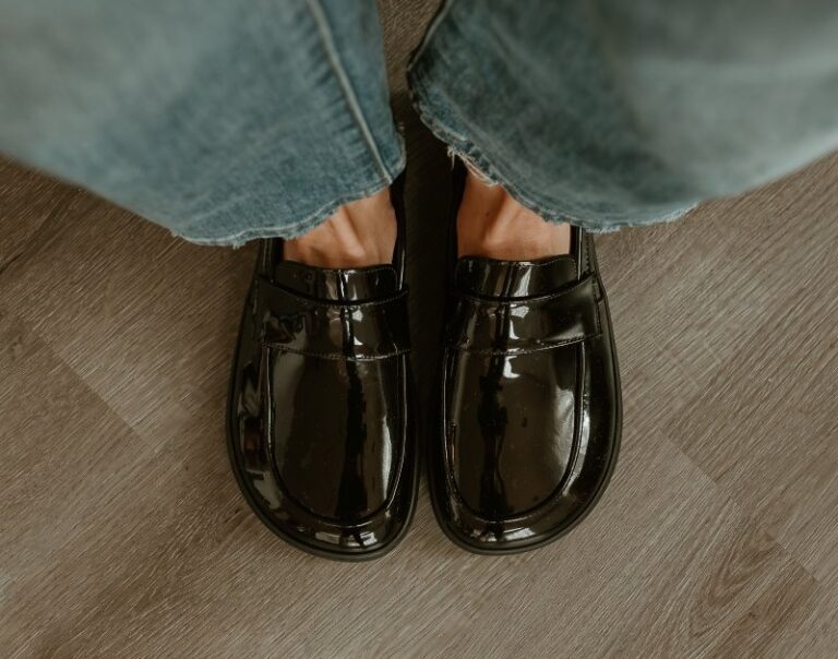 The Best Stylish Barefoot Loafers That Don't Pinch Your Toes | Anya's ...